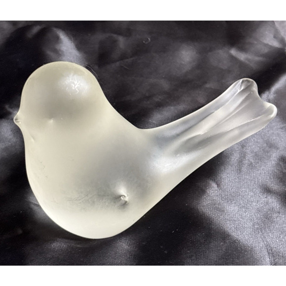 Unmarked | Accents | Vintage Frosted Glass Bird Paperweight Bird Glass ...